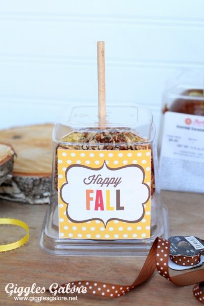 Caramel Apples and Happy Fall Y'all Printable - Giggles Galore