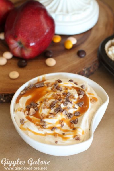 Caramel Candy Apple Bar / Station Idea | Fall Party Ideas