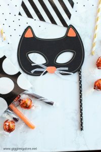 The Purr-fect Halloween Party - Giggles Galore